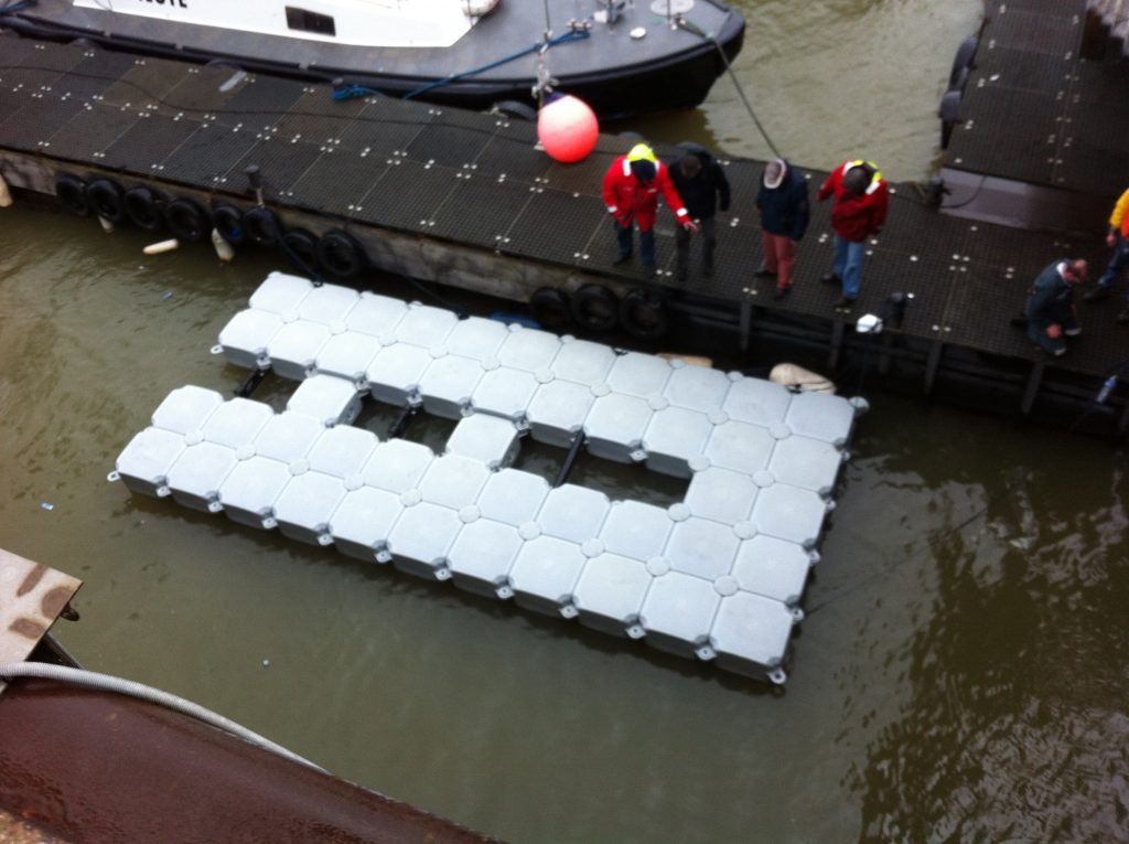 Modular boat dock,boat lifts for Calais ' SNSM